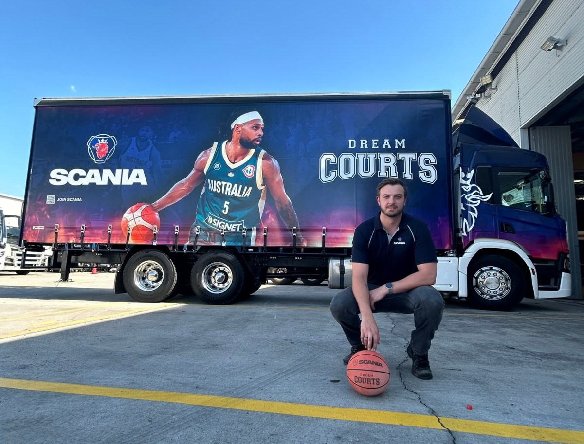 Dunk Truck To Debut At Bathurst - Brisbane Truck Show